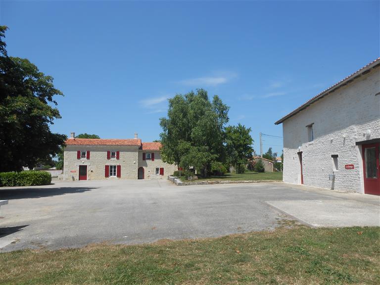 Zoodyssée, sous les frondaisons de la forêt de Chizé (petite boucle ...