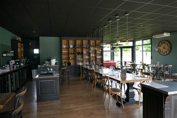 Ouverture de la Taverne du Château du Coudray-Salbart à Echiré - Deux ...