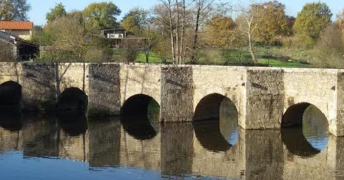 Gourgé- La ronde des lavoirs - grand circuit - Deux-Sèvres Tourisme